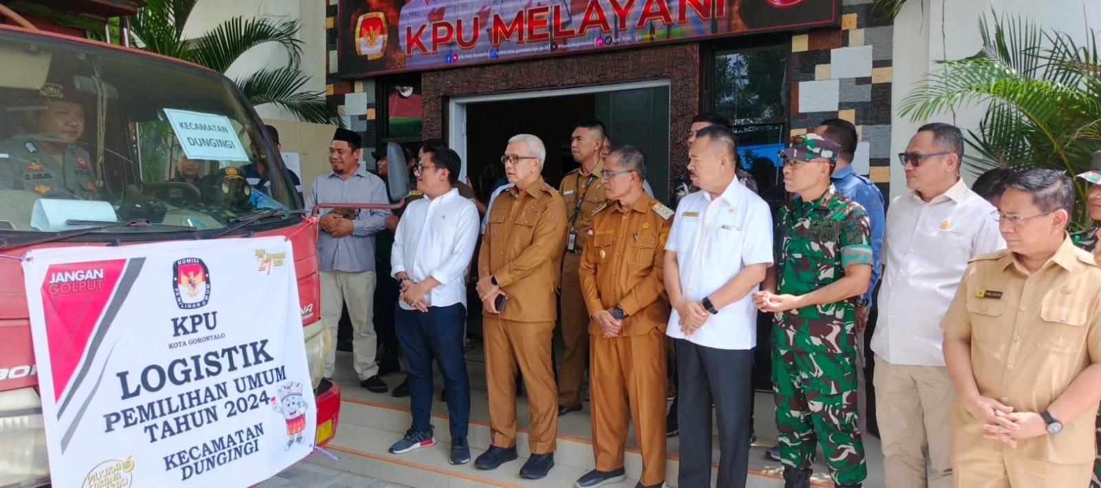 KPU Kota Gorontalo Distribusi Logistik Pilkada 2024. - otanaha.id