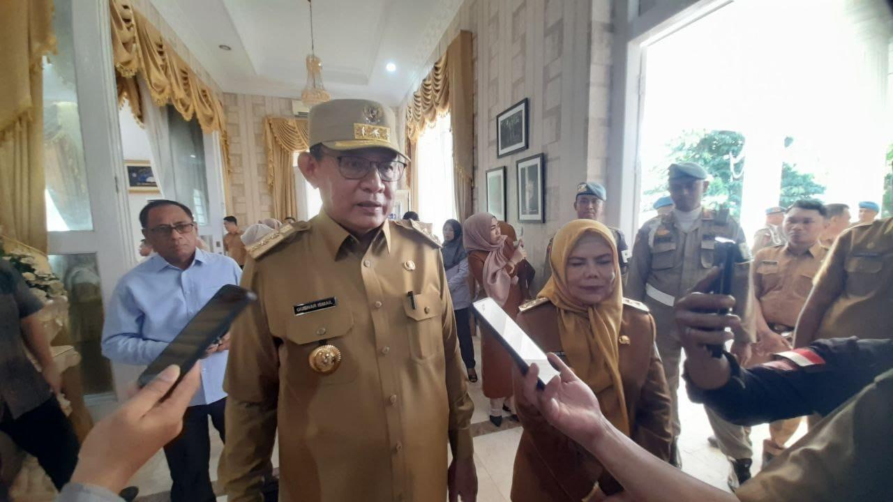 Gubernur Gusnar dan Wagub Idah Pimpin Apel Perdana ASN Gorontalo: "Mari Bersama Membangun untuk ...